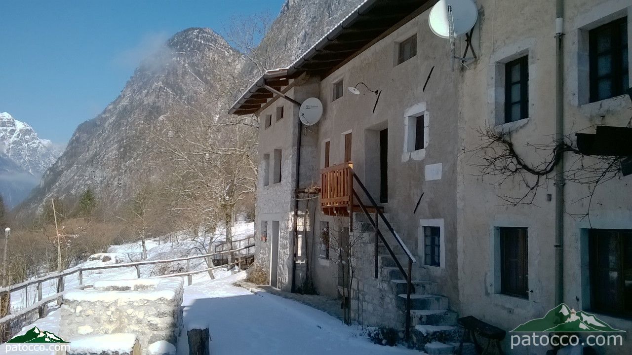 "Borgo Sotto" Houses in the lower part of Patocco